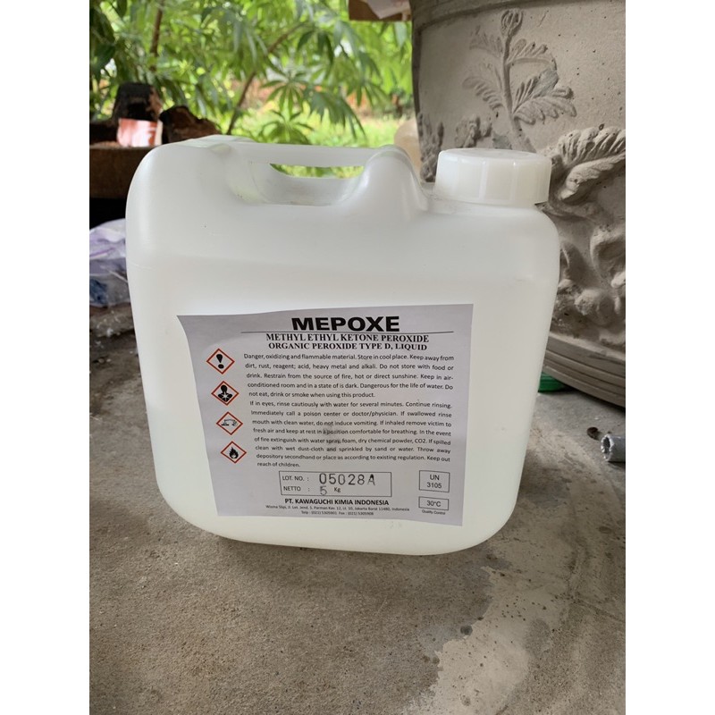 Butanox M50A - Chất đóng rắn xúc tác - Vật liệu vật tư composite giá gốc